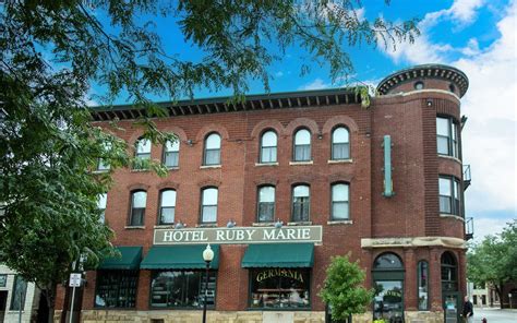 10 Best Things To Do This Winter In Wisconsin Updated 2025