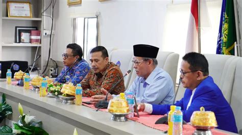 Ketua Ombudsman RI Generasi Muda Wajib Paham Pelayanan Publik AMBAE