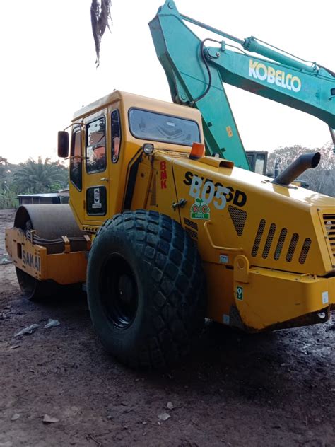 Rental Vibrating Roller Compactor And Motor Grader Lahat 2021 Rental Alat Berat And Ponton Palembang