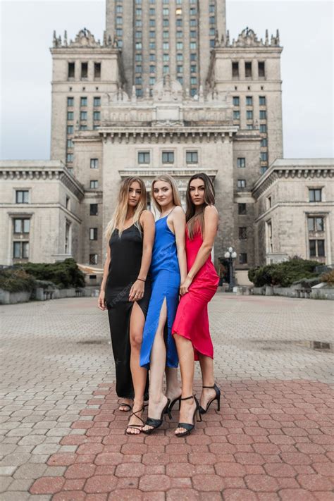 Premium Photo Three Beautiful Elegant Slender Girl Friends In A