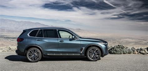 Bmw X Facelift Redesigned Luxury Suv With Upgraded Features Hot Sex