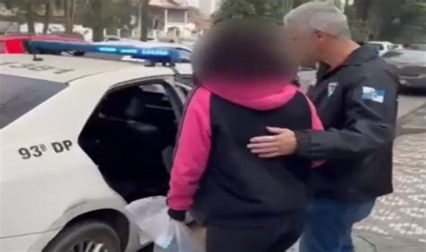 Mulher Condenada A 11 Anos E 7 Meses Por Tráfico De Drogas é Presa Pela