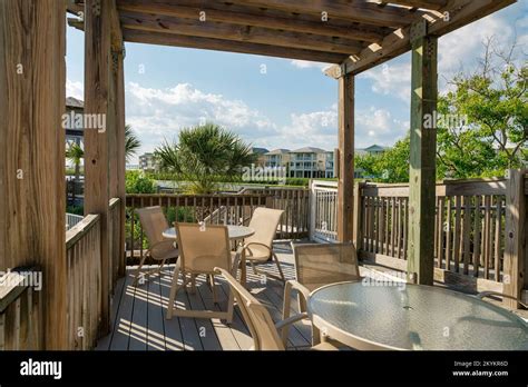 Lakeview Deck