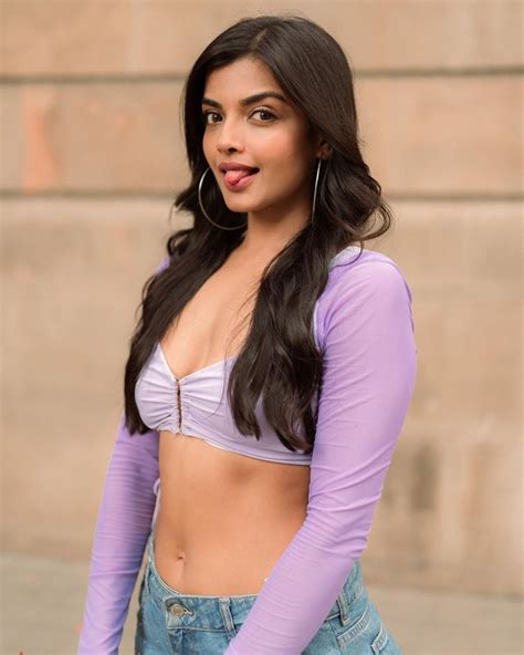 Ashna Zaveri Rhottamilcelebs
