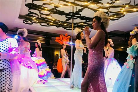 2025芭堤雅东方公主号游船玩乐攻略观赏泰国人妖精彩的表演，与【去哪儿攻略】