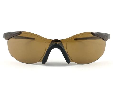 New Vintage Sports Oakley Gold Iridium Lenses 1999 Sunglasses For Sale