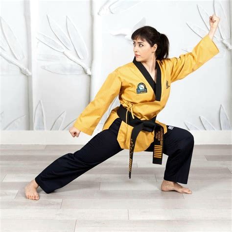 Martial Arts Girl Martial Arts Women Karate Girl Beautiful Athletes