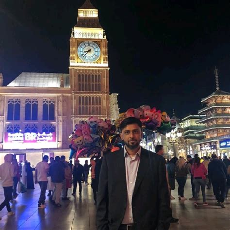 Fawad Qureshi Medical Oncologist Dow University Of Health Sciences
