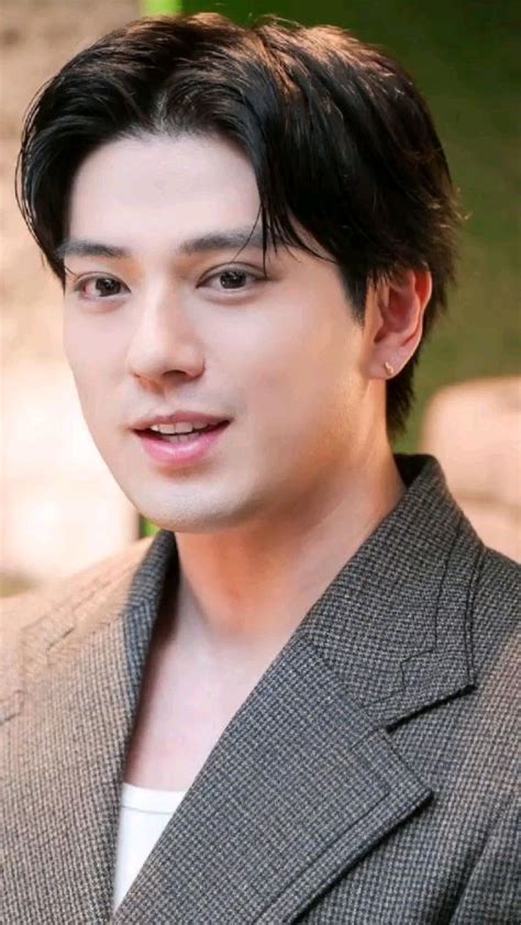 ค้นพบไอเดีย Mackenyu และ โซโร 47 รายการ ผู้ชายหล่อ โรโรโนอา โซโร ชิบะ