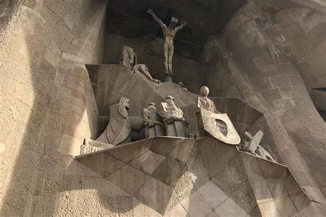Barcelona Sagrada Familia Guided Tour Pt