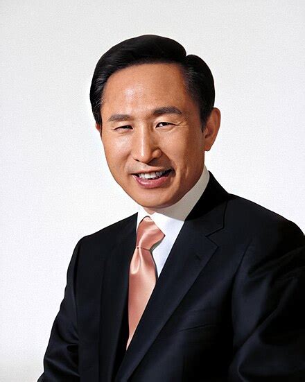 Lee Myung Bak Simple English Wikipedia The Free Encyclopedia