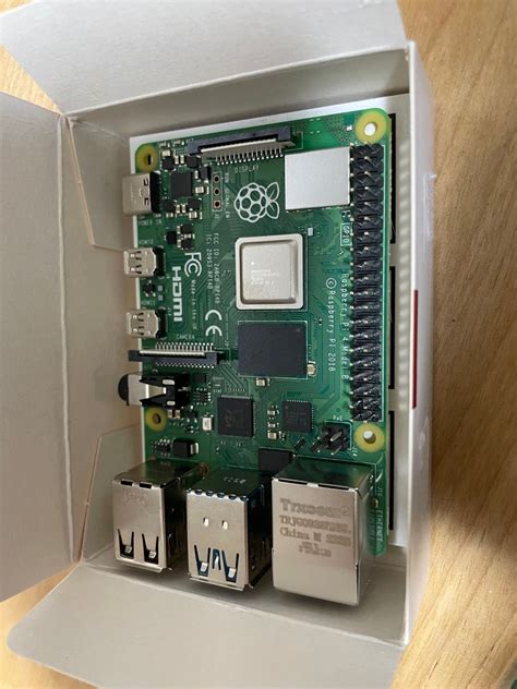 raspberry pi4 modelb を使ってみる｜林譲治