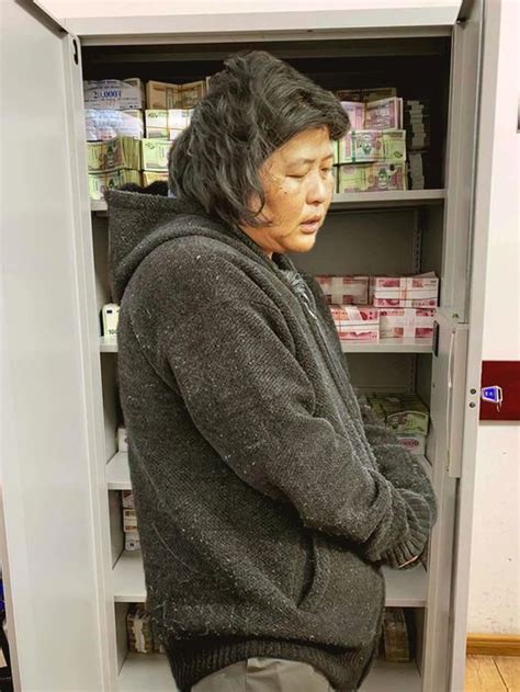 Мандах On Twitter Зургаа доор коммент хэсэгт үлдээгээд пэйсбүүктээ оруулах ийм зурагтай