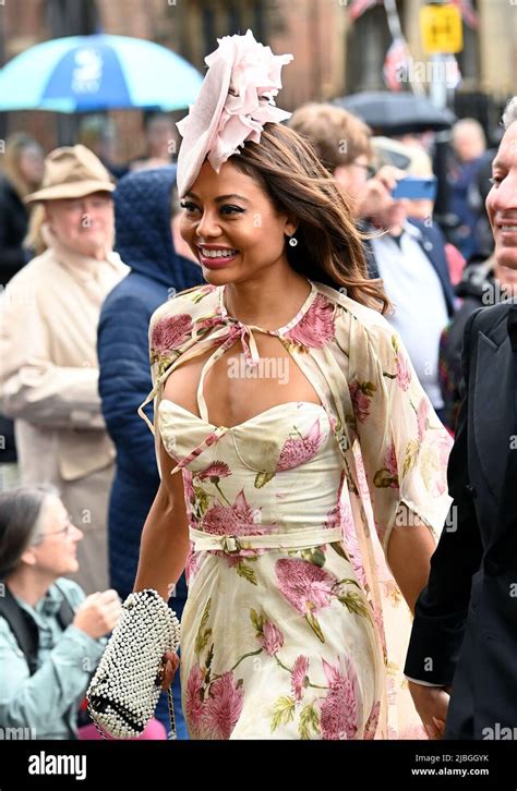June 6th 2022 Ely Uk Emma Weymouth Attending The Wedding Of Pixie