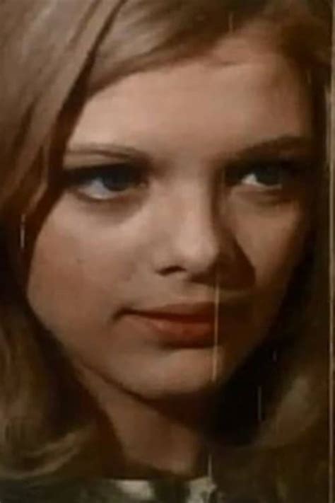 Helli Louise Age Birthday Biography Movies And Facts