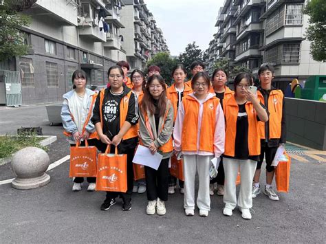 垃圾分类宣传 助力“越分越美”