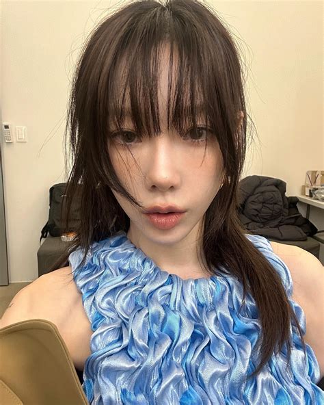 Pin On Kim Taeyeon 💜💜