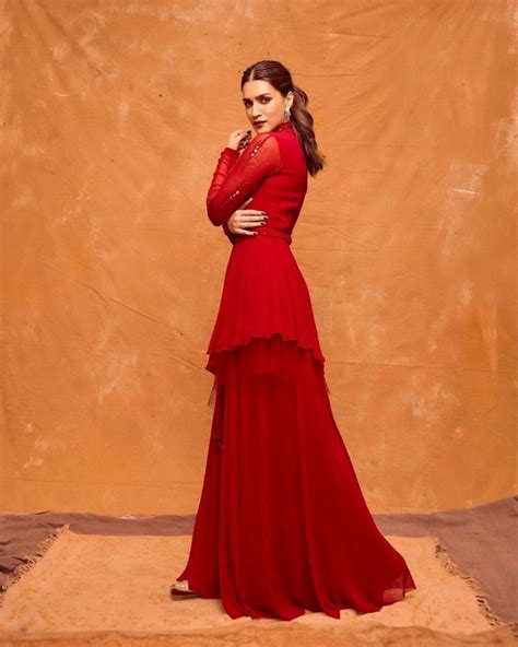Kriti Sanon Pretty Looks In Red Dress Telugu Rajyam