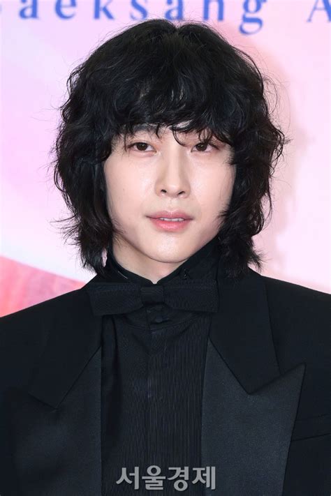 이종원 빠져드는 매력 Se★포토 서울경제