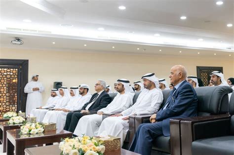 سلطان جامعة خورفكان منارة للعلم والمعرفة في المنطقة صحيفة الخليج