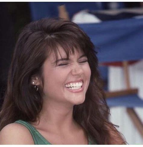 Tiffani Thiessen Fanpage Sur Instagram Love This Rare Candid Behind