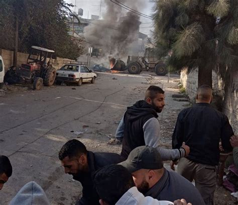 Pokolj U Palestinskom Izbjegličkom Kampu Jenin Izvori Navode Kako Su