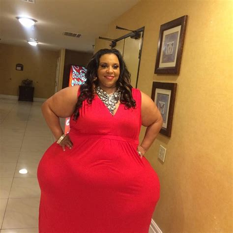 Микель Руффинелли самая большая задница