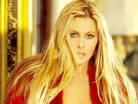 Nicole Eggert