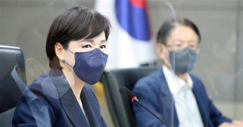 전현희 이재명 변호사비 논란에 가까우면 무료변론도청탁금지법 위반 판단 어렵다