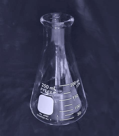 Original Pyrex Erlenmeyer Flask 250ml Narrow Mouth Type With Heavy Duty Original Pyrex Erlenmeyer Flask 250ml Narrow Mouth Type With Heavy Duty