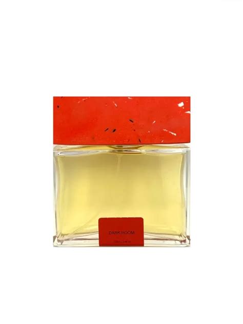 Dark Room Extrait De Parfum Memoize London