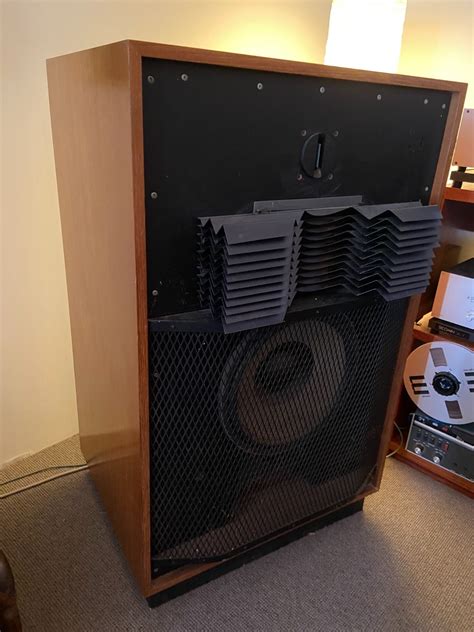 Fs Bespoke Custom Jbl Speakers Stereo Home Cinema Headphones Components Stereonet