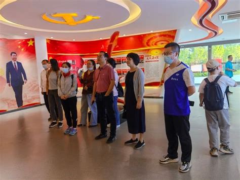 外国语学院党委组织开展主题党日调研活动和理论学习会 华侨大学党委组织部机关党委