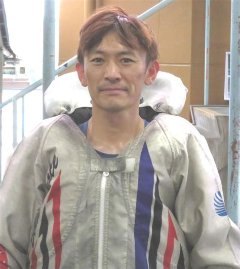 飯山泰は予選トップ通過も準優2着「スタート合わせられなかった」機力差を縮め雪辱なるか／戸田 ボート写真ニュース 日刊スポーツ