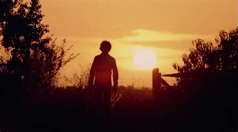 The Texas Chain Saw Massacre Enter Film