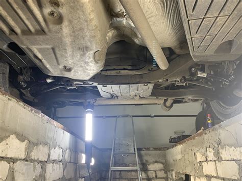 "Замена малых поперечных рычагов" — Ford Kuga (2G), 2 л, 2015 года ...