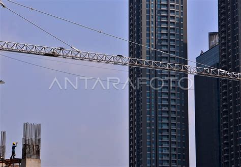 Pertumbuhan Ekonomi Meleset Antara Foto