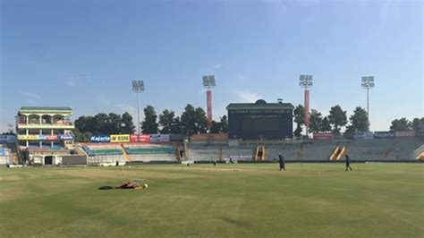 PBKS Vs MI Mohali Weather Rain Forecast And Pitch Report Heres How Weather Will Behave For