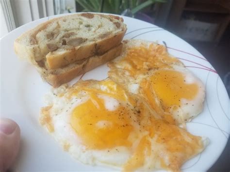 Chicola Bread Eggs N Cheese Kind Of Morning Food Cheese Eggs Breakfast