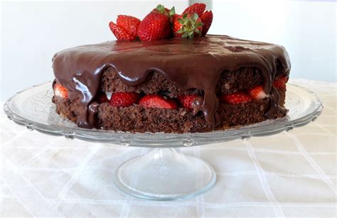 Bolo Maravilhoso De Chocolate E Morango Bolo Chocolate Com Morango