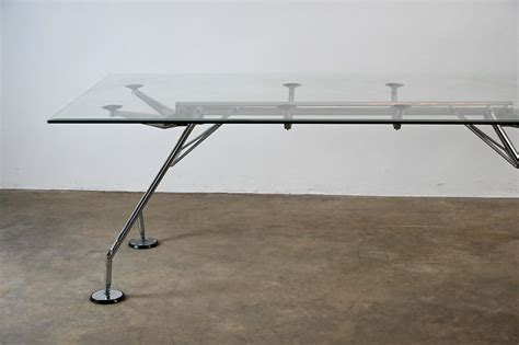 Nomos Table By Norman Foster For Tecno Italy