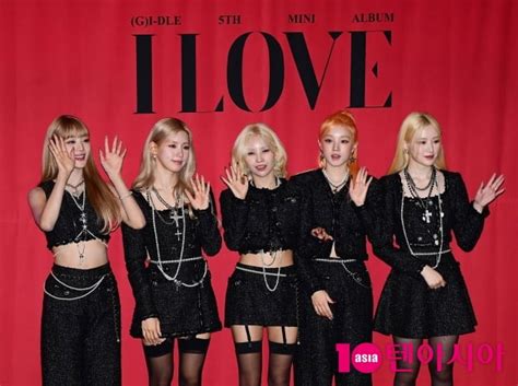 Ten 포토 여자아이들 미니 5집 아이 러브i Love로 컴백 텐아시아