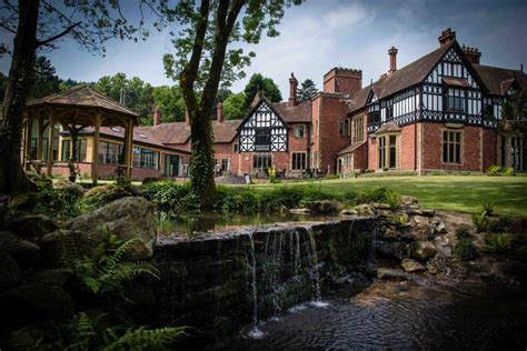 Tyn Dwr Hall Wedding Photographer North Wales And Cheshire