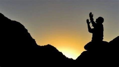 دعاء يوم عرفة لأمي المتوفية اللهم اجعل منزلتها في عليين