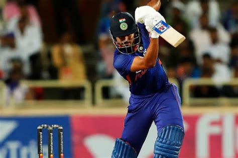 Ind Vs Sa 2nd Odi माही के शहर में श्रेयस अय्यर ने लगाया आग जड़ा वनडे
