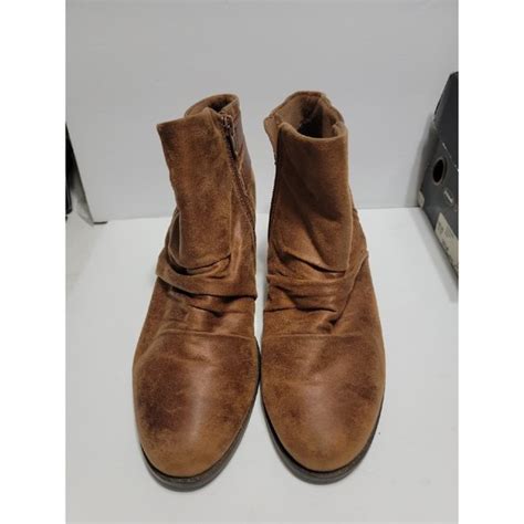 Shoes Baretraps Reinella Ankle Boots Womens Size 11 Shoes Comfort