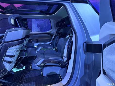 2023上海车展：上汽大通gst皮卡概念车 第一电动网