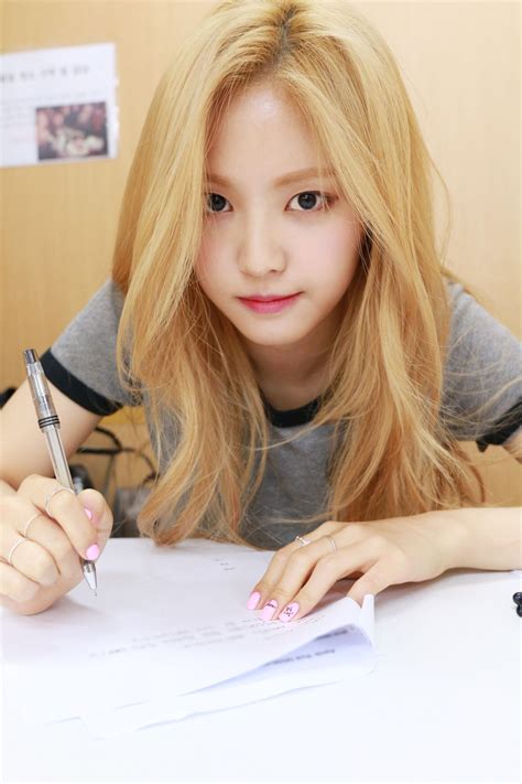 Son Na Eun Eunji Apink Naeun Korean Beauty Asian Girl Kpop Girl