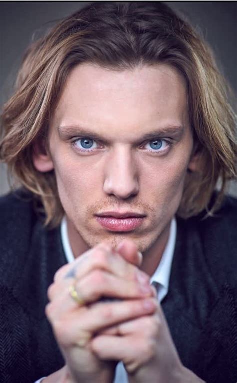 Jamie Campbell Bower Height Age Bio Weight Net Worth Facts And