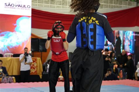 Copa de Kung Fu em Bertioga reúne praticantes de artes marciais